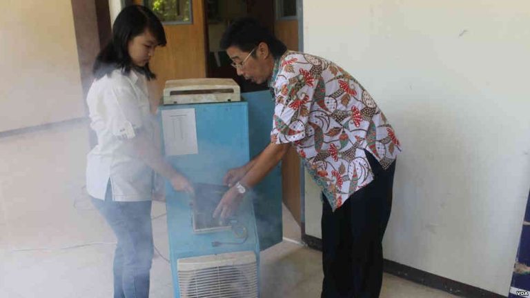 Menghalau Malapetaka dengan ALAT FILTRASI ASAP - UKWMS