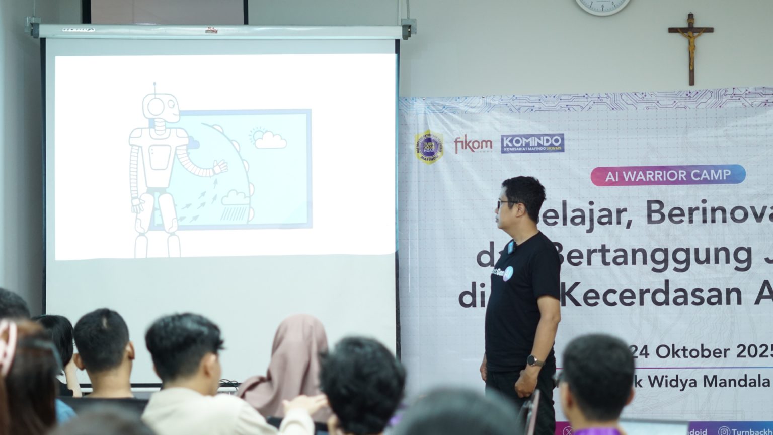 KOMINDO UKWMS Kenali Potensi AI Secara Kritis dan Produktif - UKWMS